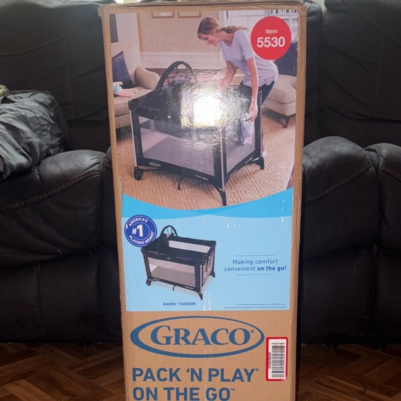 Graco | Other | Graco Pack N Play On The Go Playard Black | Poshmark